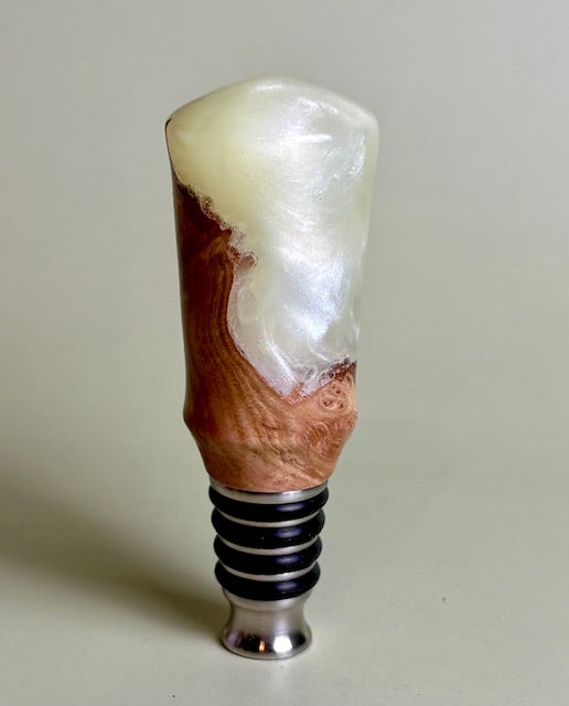 Bottle Stoppers – Dizzy Wood Designs